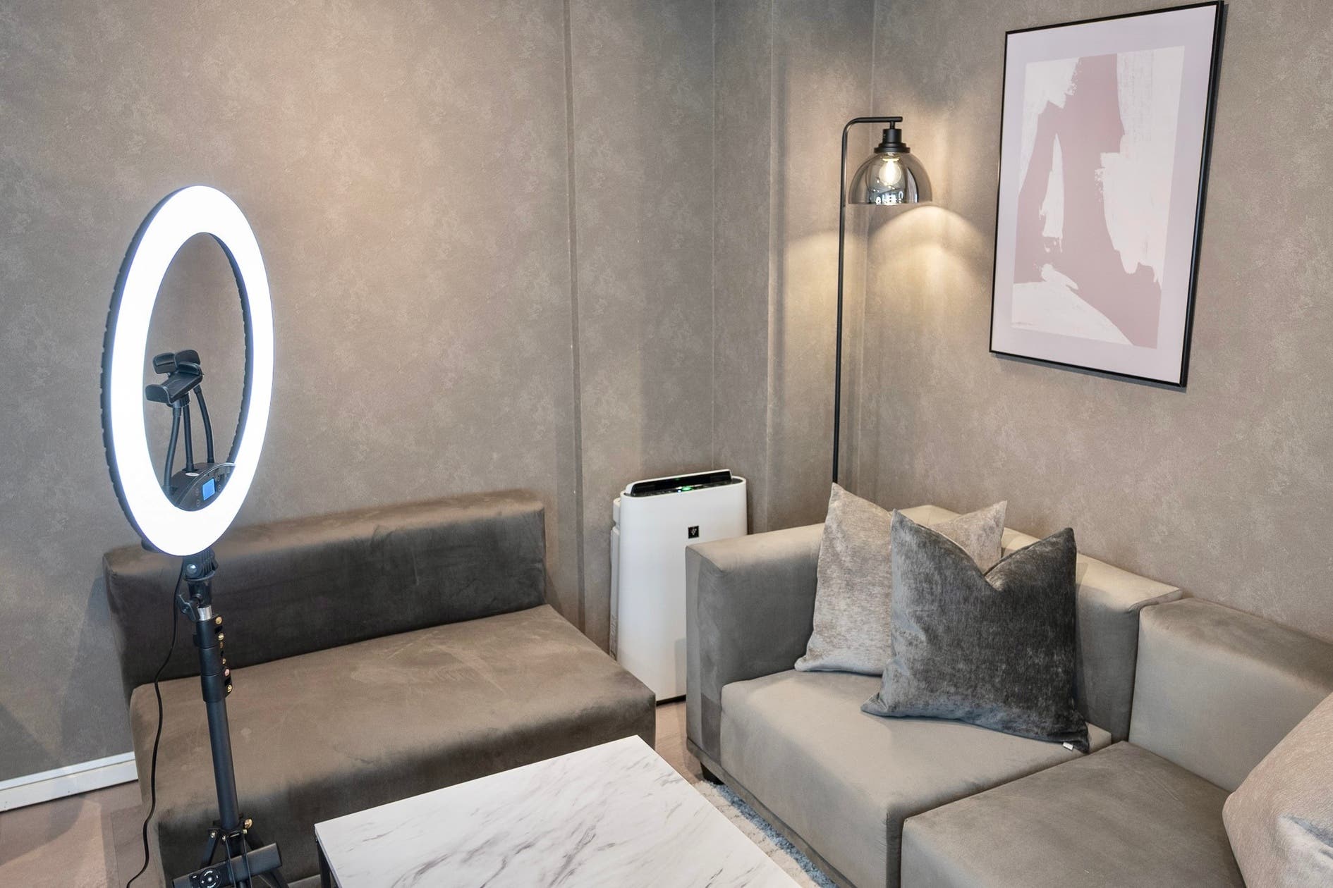 内幸町駅1分/新橋駅4分🚃大型プロジェクター🎬大人気ゲーム機🎮女子会💗12名着席可🍷24h🎉1日1回スタッフ完全清掃の写真13