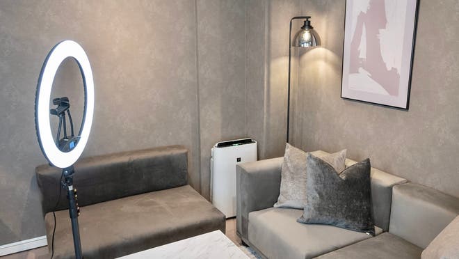 内幸町駅1分/新橋駅4分🚃大型プロジェクター🎬大人気ゲーム機🎮女子会💗12名着席可🍷24h🎉1日1回スタッフ完全清掃の写真13