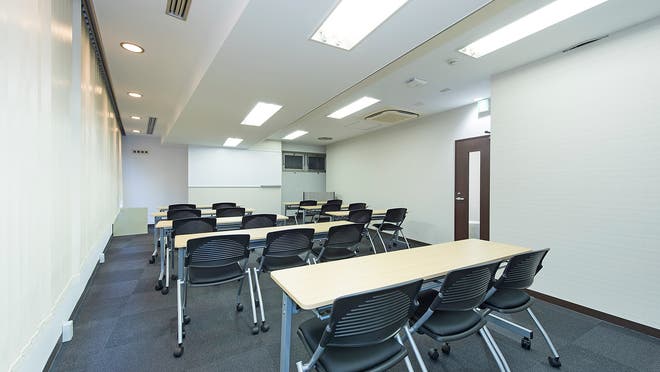 渋谷マークシティ出口を出てすぐ!スタッフ常駐のため安心してご利用いただけます!✨Wi-Fi有り⭐️【18名セミナールーム】⭐️の写真2