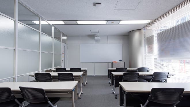 東銀座駅から徒歩2分!スタッフ常駐のため安心してご利用いただけます!✨Wi-Fi有り⭐️【20名セミナールーム】⭐️の写真3