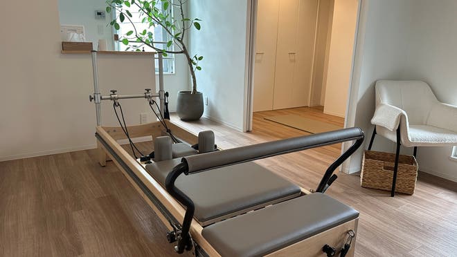 四ツ橋駅から徒歩2分のマシーンピラティススタジオの写真6