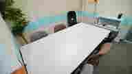 <スカイラークビル4階小貸会議室 Room8>小田原駅徒歩1分🚃8名収容🪑光回線Wi-Fi📶会議/商談/面接/ZOOMの写真2