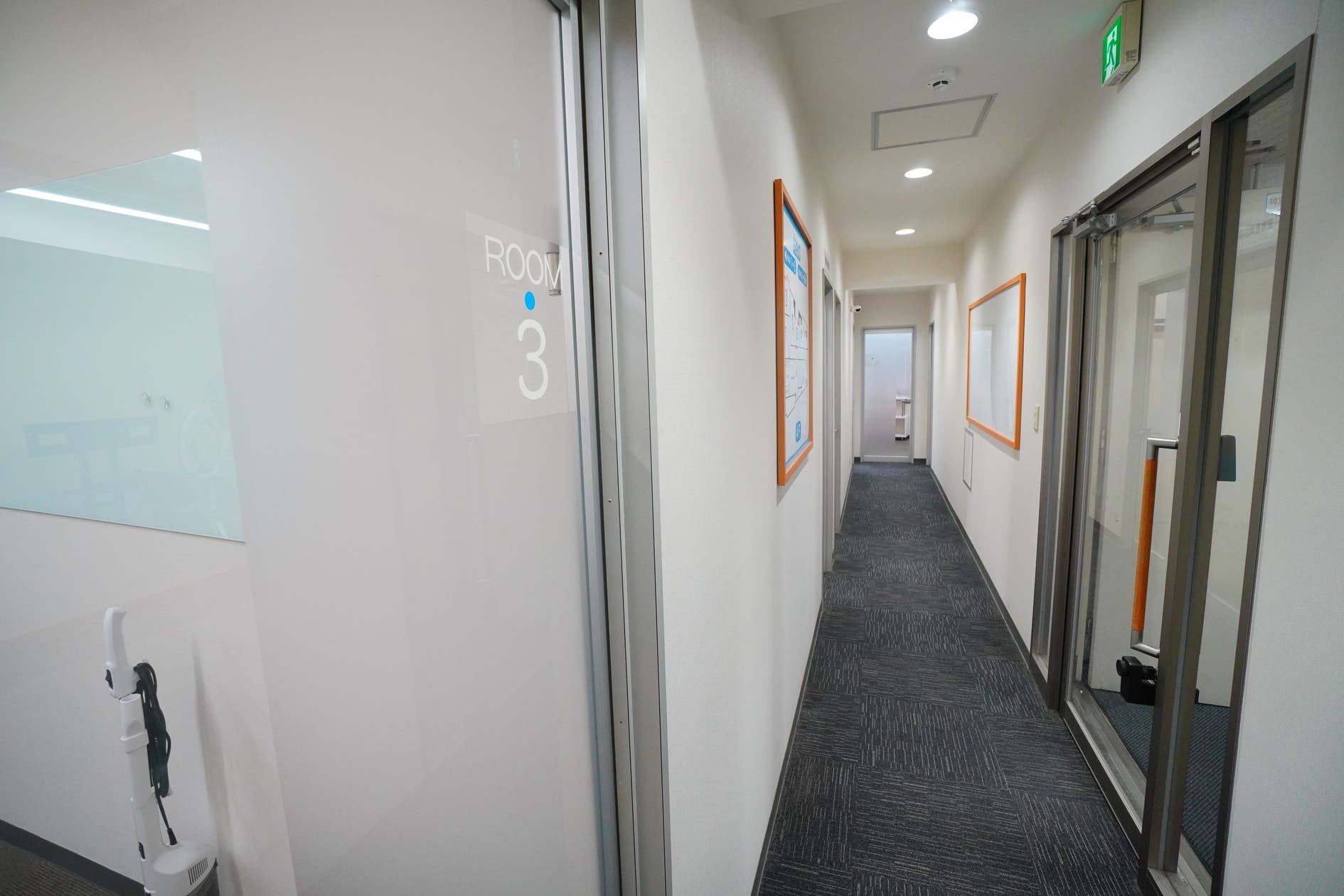 ＜スカイラークビル4階小貸会議室 Room3＞小田原駅徒歩1分🚃6名収容🪑光回線Wi-Fi📶会議/商談/面接/ZOOMの写真7