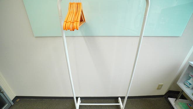 <スカイラークビル4階小貸会議室 Room3>小田原駅徒歩1分🚃6名収容🪑光回線Wi-Fi📶会議/商談/面接/ZOOMの写真9