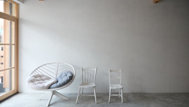 自然光◎【1F路面店】【駅チカ6分】北欧×モノクロインテリアの撮影スタジオ。屋外芝生スペースあり【カメラマン在中】【ペット可】の写真2