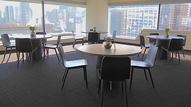 <芝浦ふ頭駅徒歩3分 l 最大30名>パーティー🍺懇親会🌸に最適!撮影利用もOK📷レインボーブリッジを目の前にした貸切スペース🌈の写真6