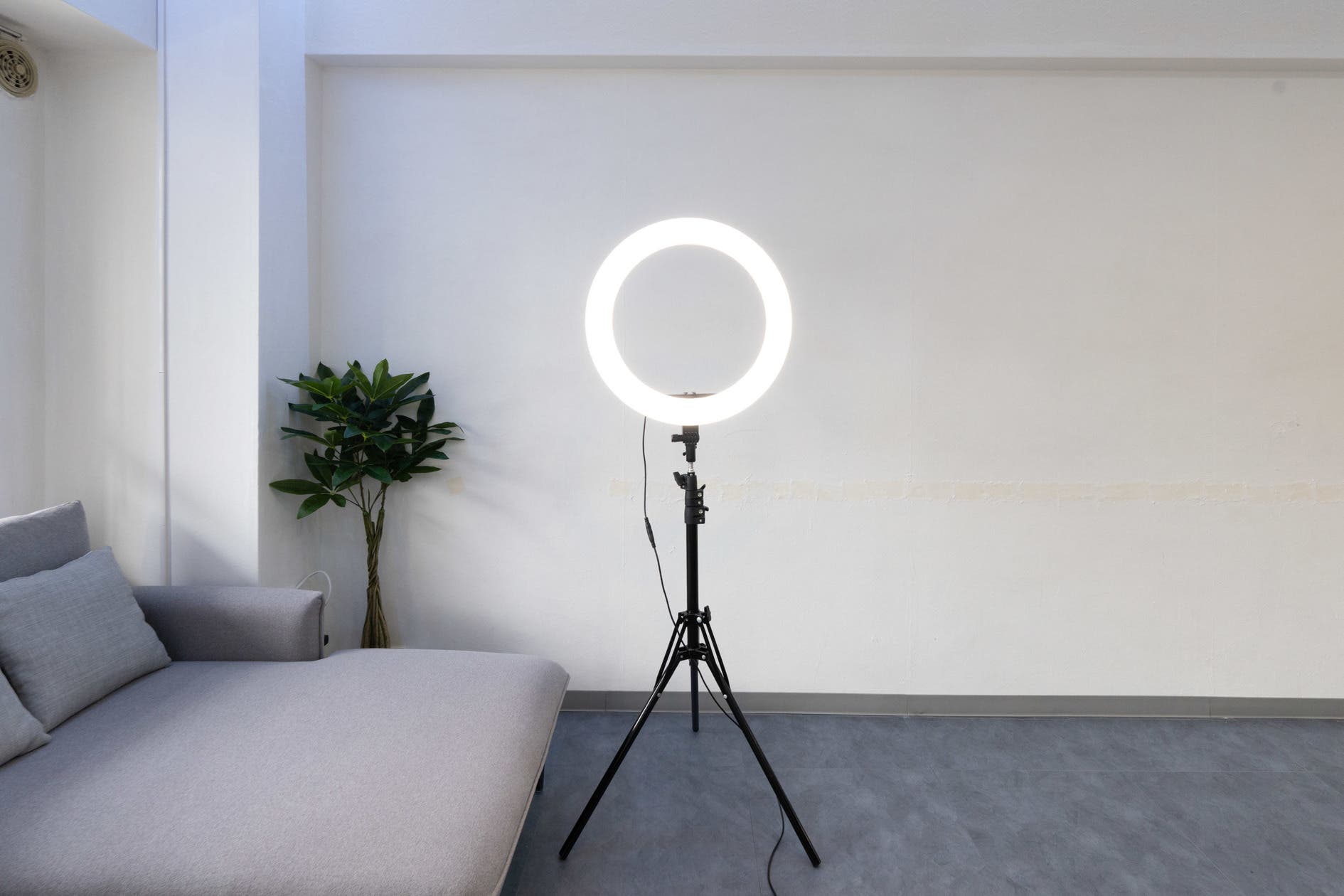 【天神南駅2分】2025年OPEN🉐/最大30名・24H/スクリーン100㌅/パーティ🎉セミナー🌟女子会💖/ゲーム機の写真16