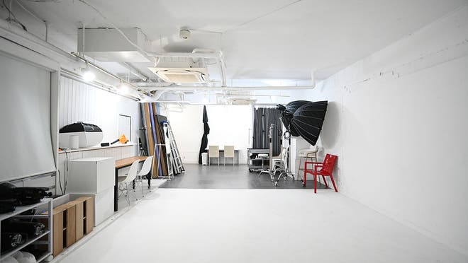 青山一丁目駅&乃木坂駅より徒歩5分。ロープライスで気軽に使えるセルフ型の本格白Rホリスタジオ!の写真7