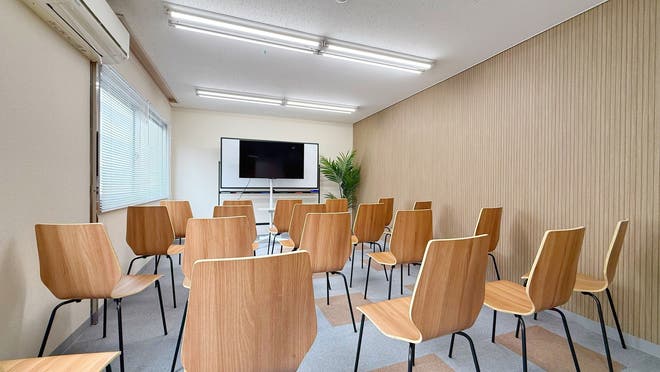 【東武宇都宮駅東口徒歩2分!】アルコール🍺飲食🍙持込もOK!懇親会もできる会議室◆セミナー・イベント・ワークショップに|EV有!の写真4