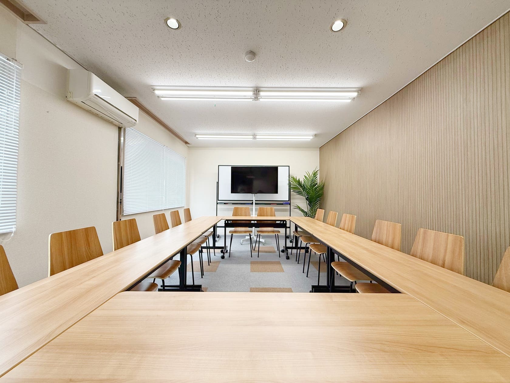 【東武宇都宮駅東口徒歩２分！】アルコール🍺飲食🍙持込もOK！懇親会もできる会議室◆セミナー・イベント・ワークショップに｜EV有！の写真11