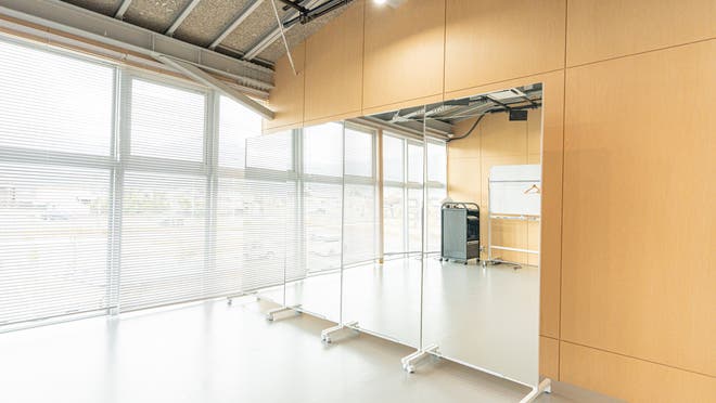 "美浜町の道の駅、はまびより2Fにて すぐに、誰でも、みんなで。 みんなの”やってみたい”をカタチにする場所の写真9