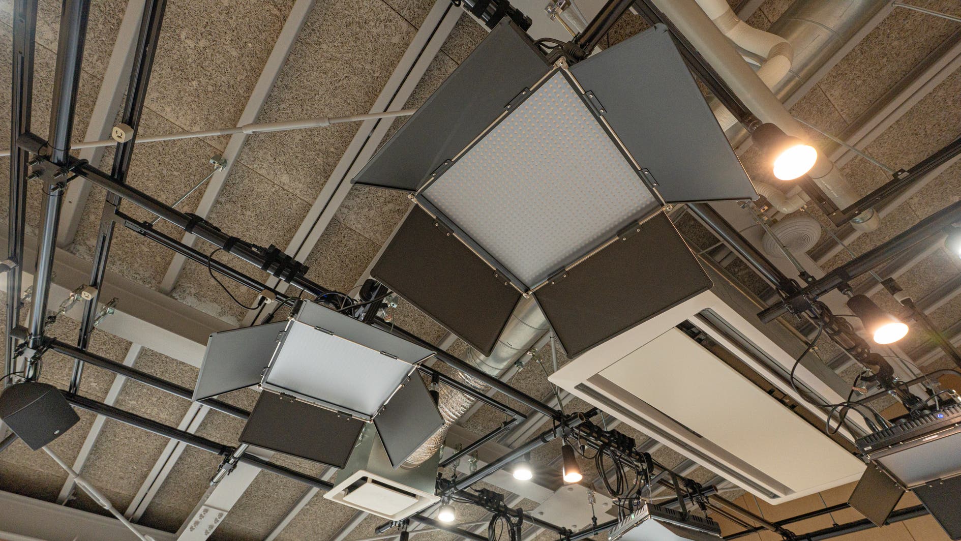 "美浜町の道の駅、はまびより2Fにて すぐに、誰でも、みんなで。 みんなの”やってみたい”をカタチにする場所の写真10