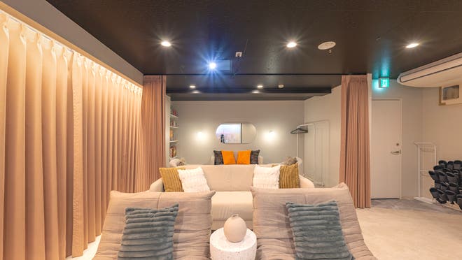 スペモ🎬クリスマス🎄新橋駅8分❗映画鑑賞🎥プロジェクター👀ゲーム🎮パーティー💖594_CINEMA新橋の写真3