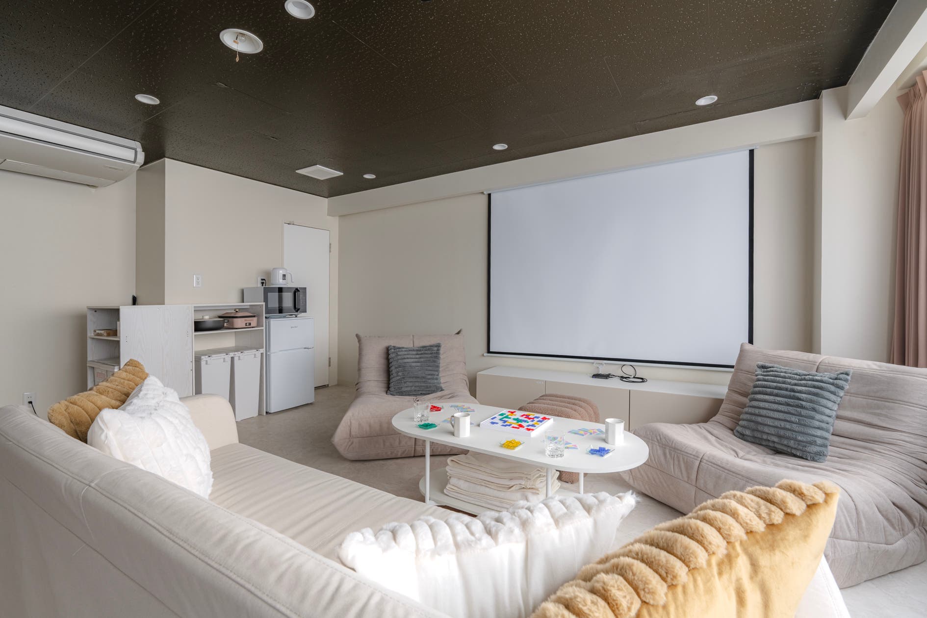 スペモ🎬クリスマス🎄新橋駅8分❗映画鑑賞🎥プロジェクター👀ゲーム🎮パーティー💖594_CINEMA新橋の写真8