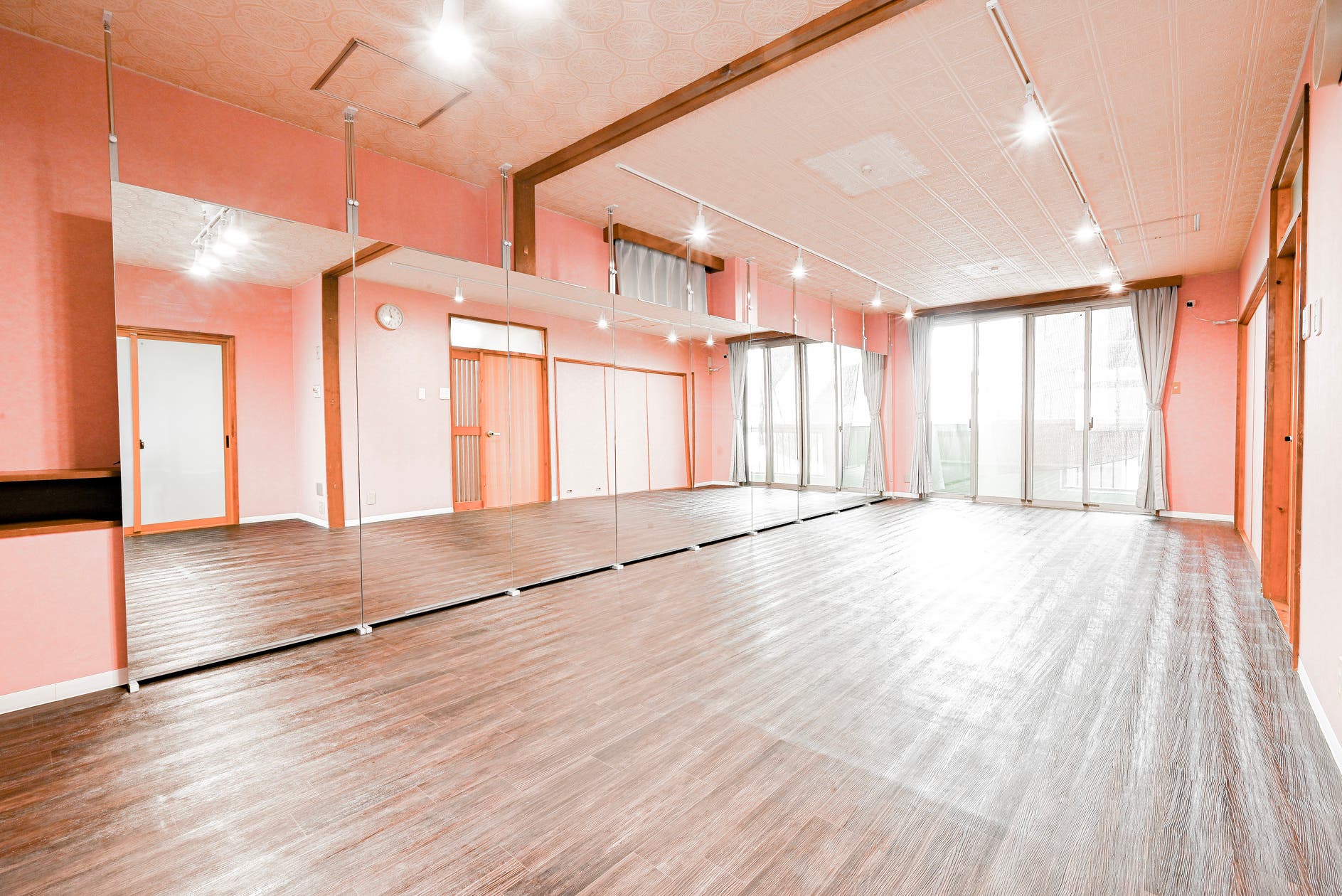 　【金山駅3分】41㎡の広いダンススタジオ【早朝半額】の写真6
