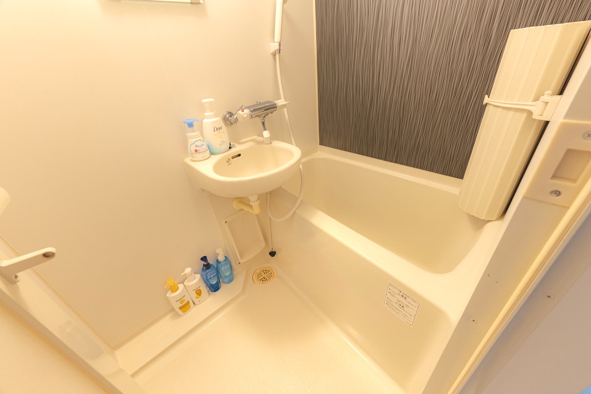 🚿浴室（お風呂・シャワー）のご利用※タオル類は置いてありませんのでお近くでお買い求めください	の画像1