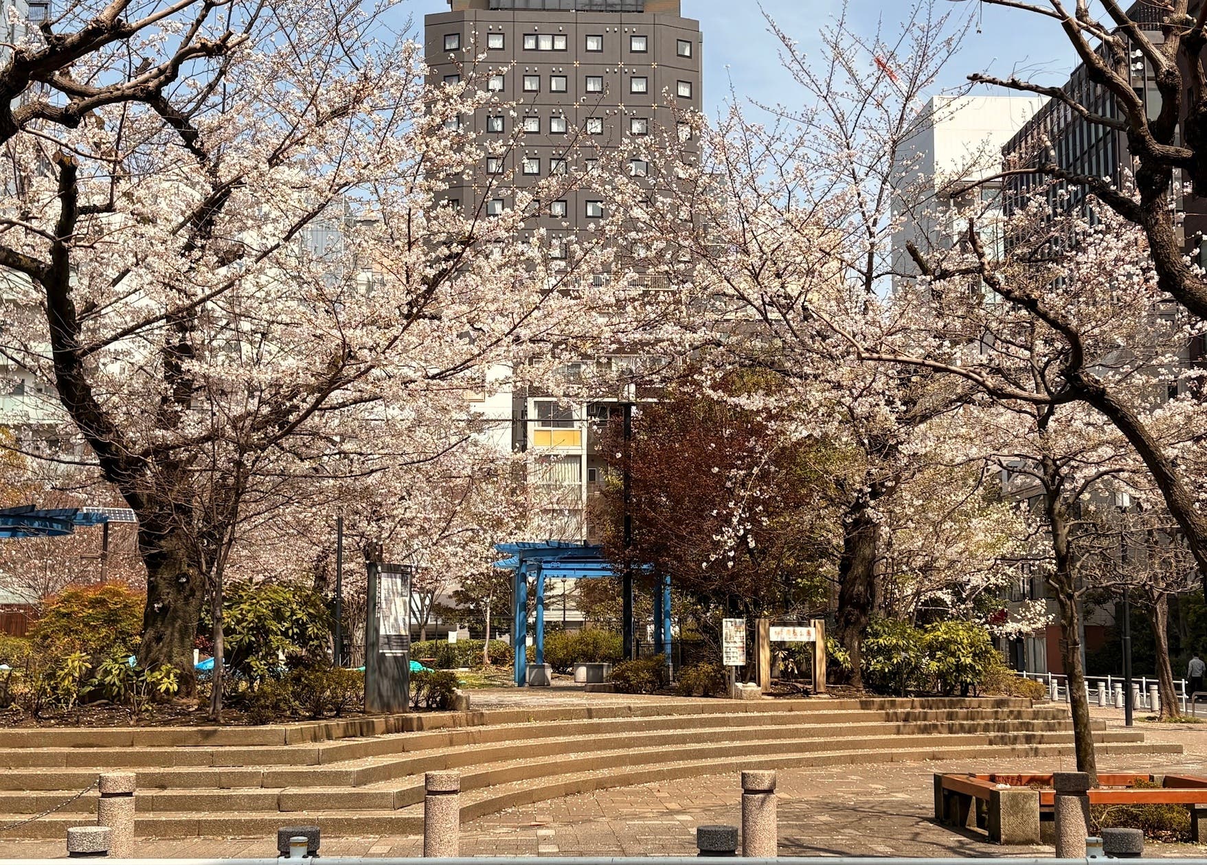 【内幸町4分、新橋・虎ノ門6分】最大20名/虎ノ門ヒルズ一望！会議・ご商談 ・撮影・女子会・ボドゲ等！飲食🍷可！の写真5