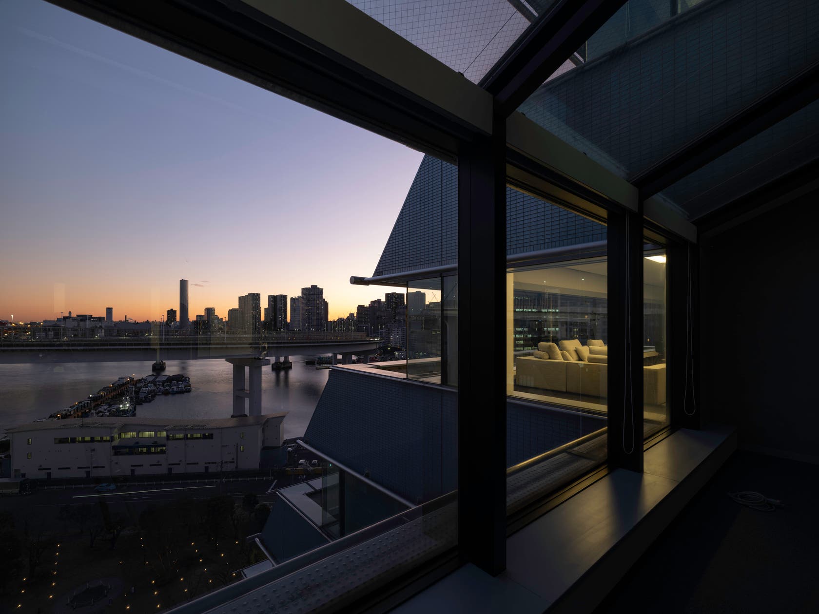 <芝浦ふ頭駅徒歩3分 l 最大50名>セミナー🎤懇親会🌸ヨガ🧘に最適！レインボーブリッジを目の前にした貸切スペースの写真10