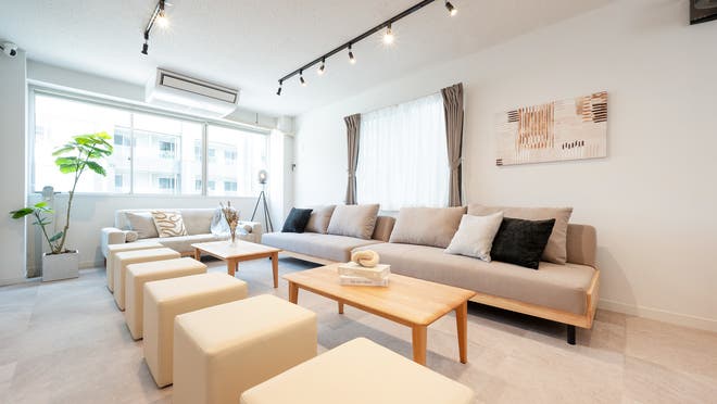 【アクセス抜群】銀座でワンランク上の懇親会やママ会、セミナー等のイベント会場にも👌最大20名・飲食OK・コンビニ30秒の写真2