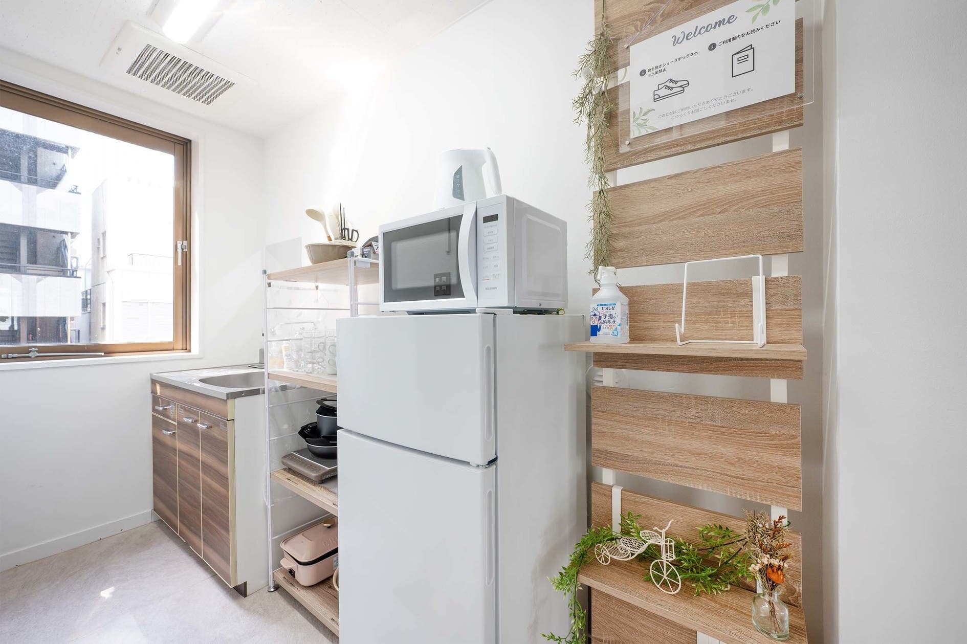 【アクセス抜群】銀座でワンランク上の懇親会やママ会、セミナー等のイベント会場にも👌最大20名・飲食OK・コンビニ30秒の写真28