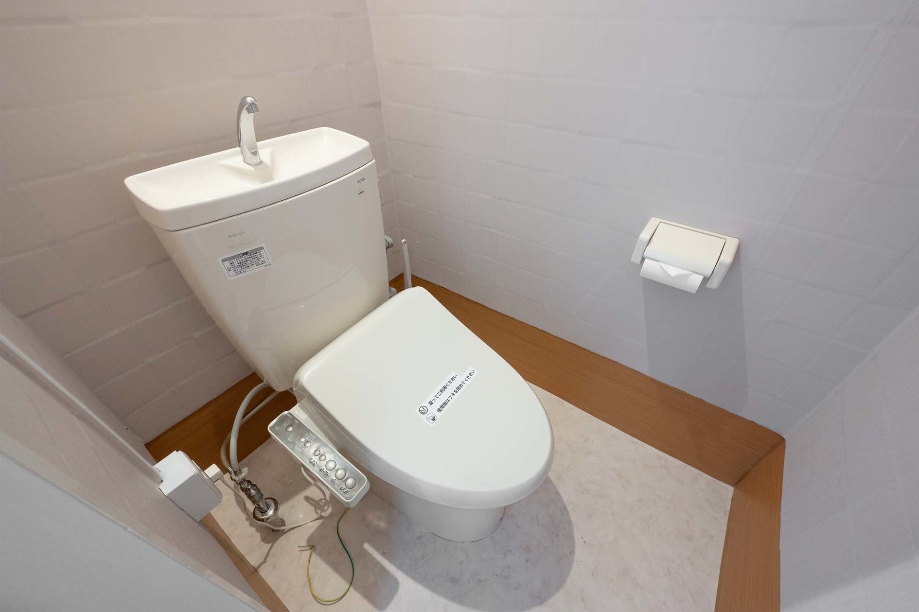 【アクセス抜群】銀座でワンランク上の懇親会やママ会、セミナー等のイベント会場にも👌最大20名・飲食OK・コンビニ30秒の写真29