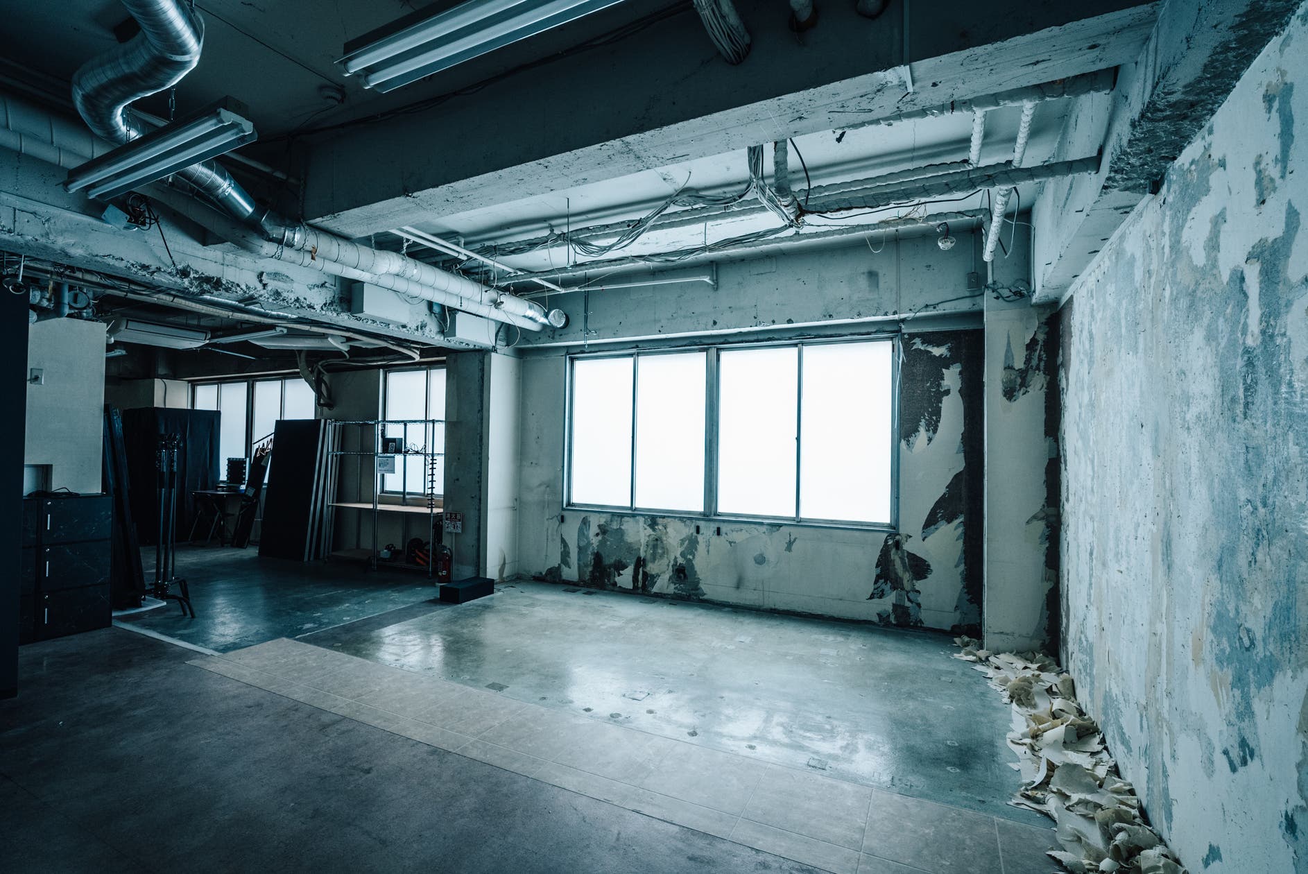 【JR・京王線 吉祥寺駅徒歩3分！】 自然光のたっぷり入る廃墟スタジオの写真8