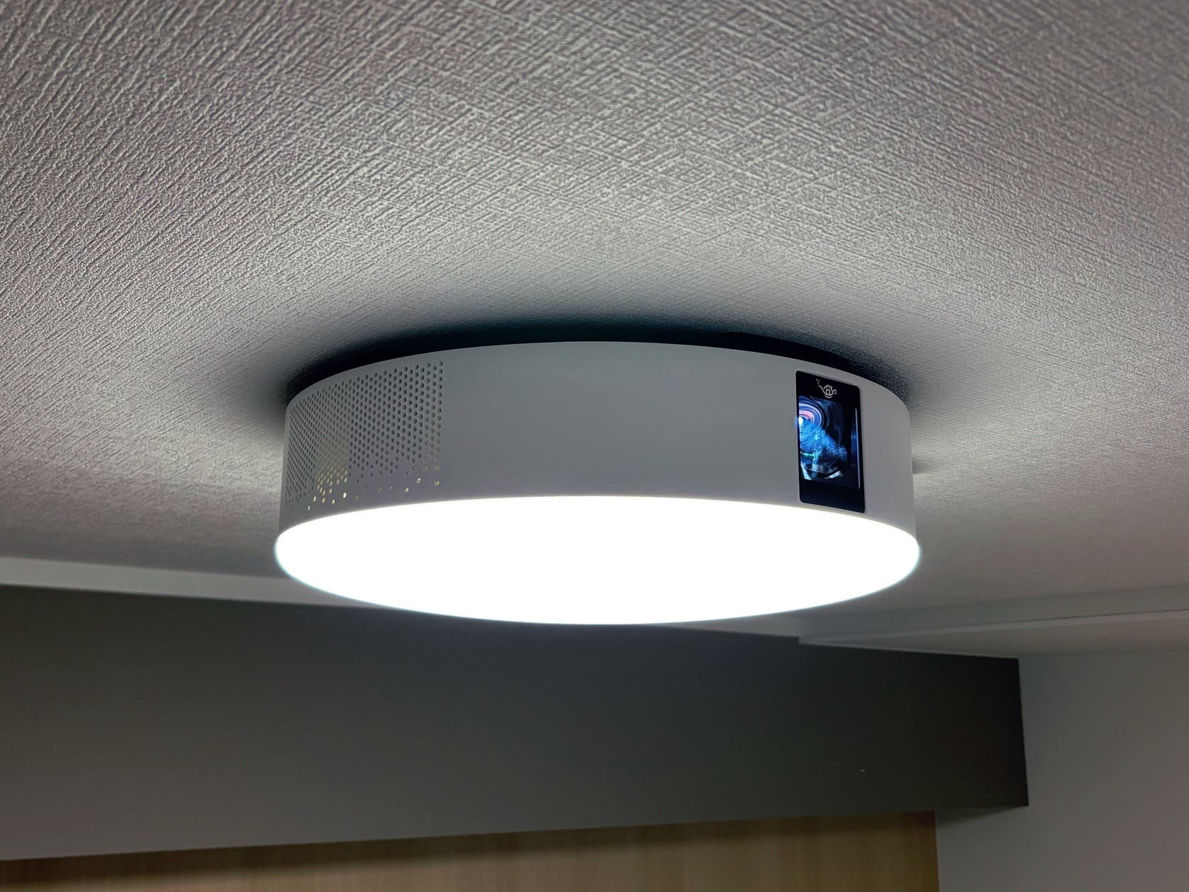 【4人まで料金一律＆出入自由】高崎駅繁華街すぐ近く♪プロジェクター付きレンタルスペース♪映画📽️ゲーム🎮を楽しもう♪の写真4