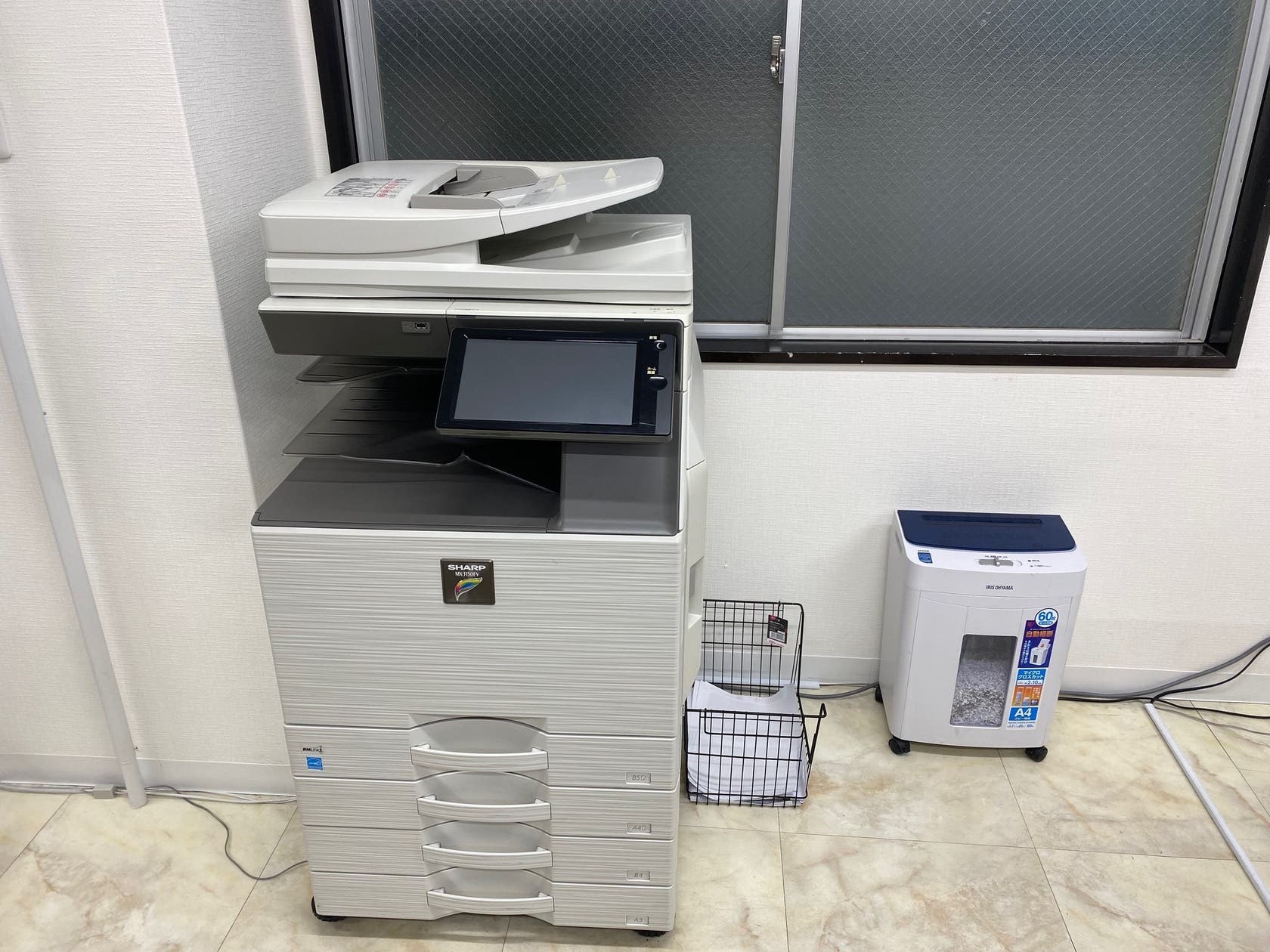 新宿御苑前駅スグ、クロマキー撮影も可能な撮影機材常備の多目的レンタルスペース！の写真19