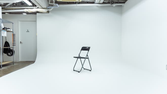 【JR・京王線 吉祥寺駅徒歩3分!】 幅4m×高さ2.5m×奥行き6mの白ホリスタジオの写真5