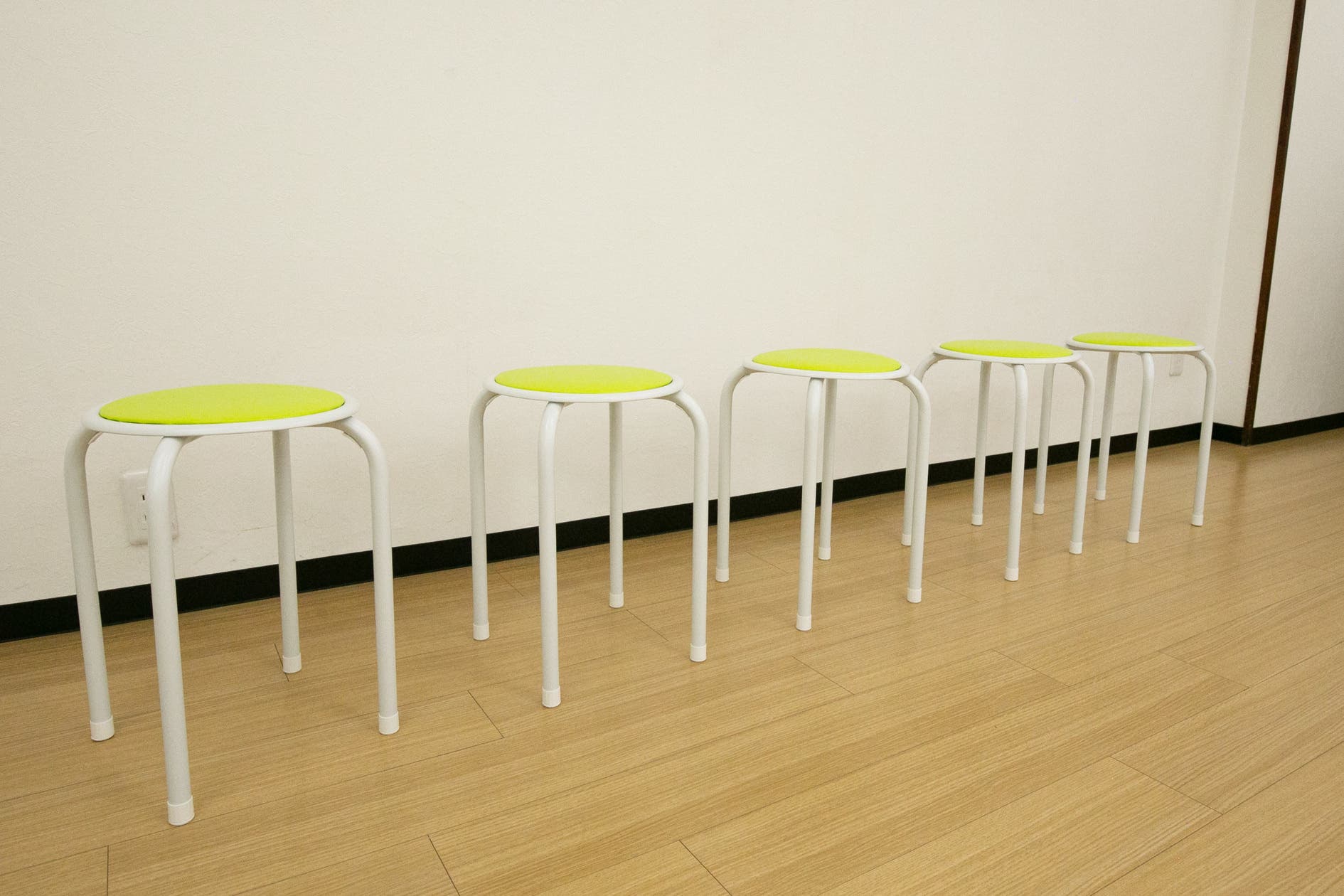 ジャンプOK！演奏OK！【高速長田駅1分】防音施工済み地下スタジオ！7m幅大型ミラーの写真8