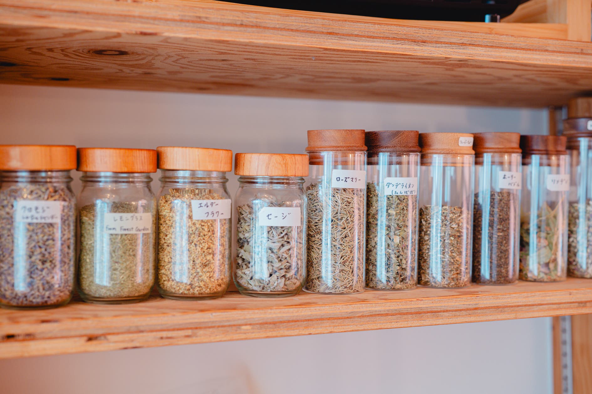 フリードリンク（自家焙煎コーヒー、ハーブ各種・ほうじ茶など）の画像1