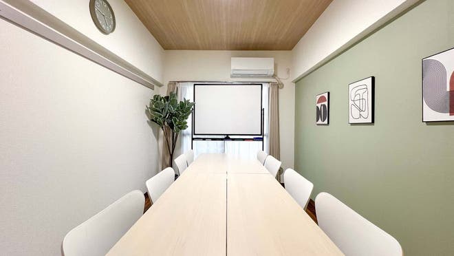 【三島駅4分!12名利用可!】綺麗な室内!WiFi・ホワイトボード全て無料!貸会議室ユニエル三島Bの写真2