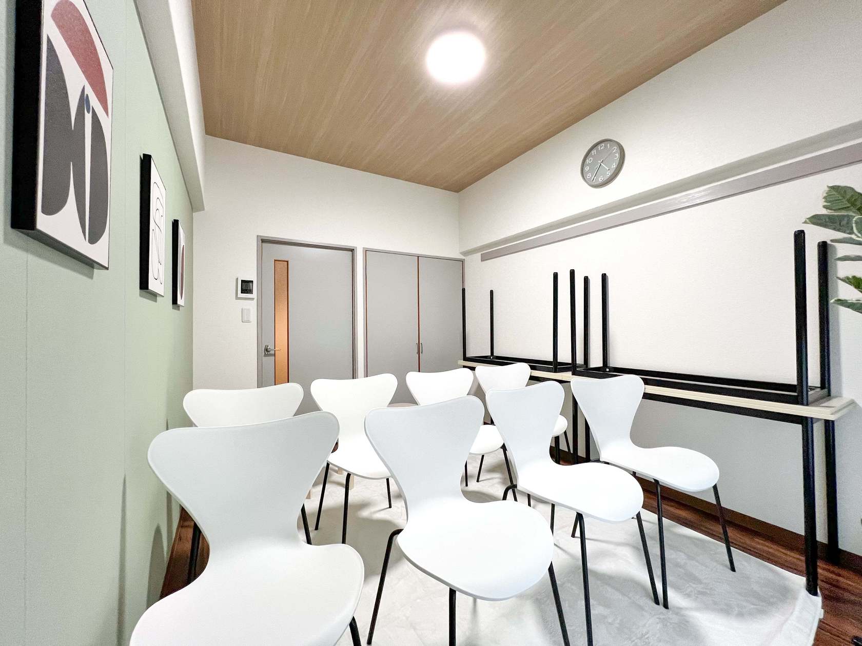 【三島駅4分！12名利用可！】綺麗な室内！WiFi・ホワイトボード全て無料！貸会議室ユニエル三島Bの写真26