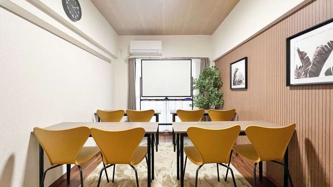 【三島駅4分!12名利用可!】綺麗な室内!WiFi・ホワイトボード全て無料!貸会議室ユニエル三島Cの写真3