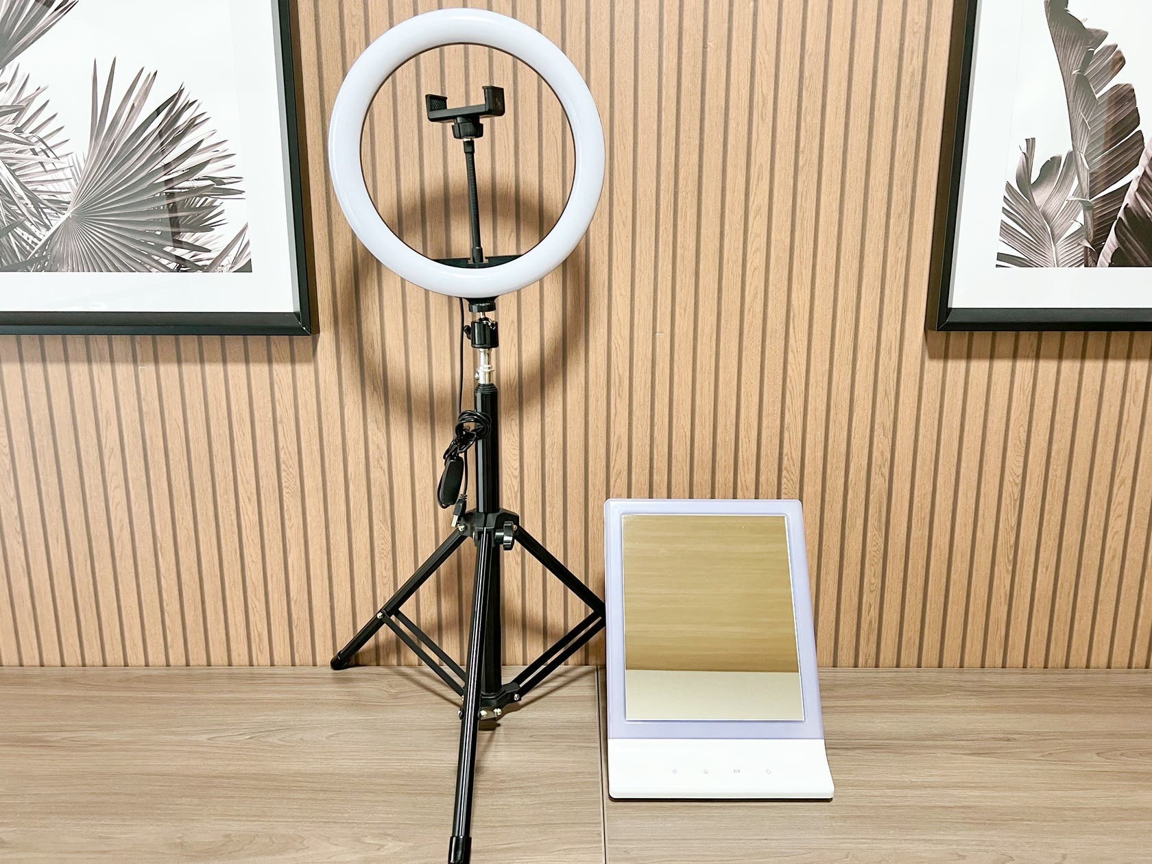 【三島駅4分！12名利用可！】綺麗な室内！WiFi・ホワイトボード全て無料！貸会議室ユニエル三島Cの写真12