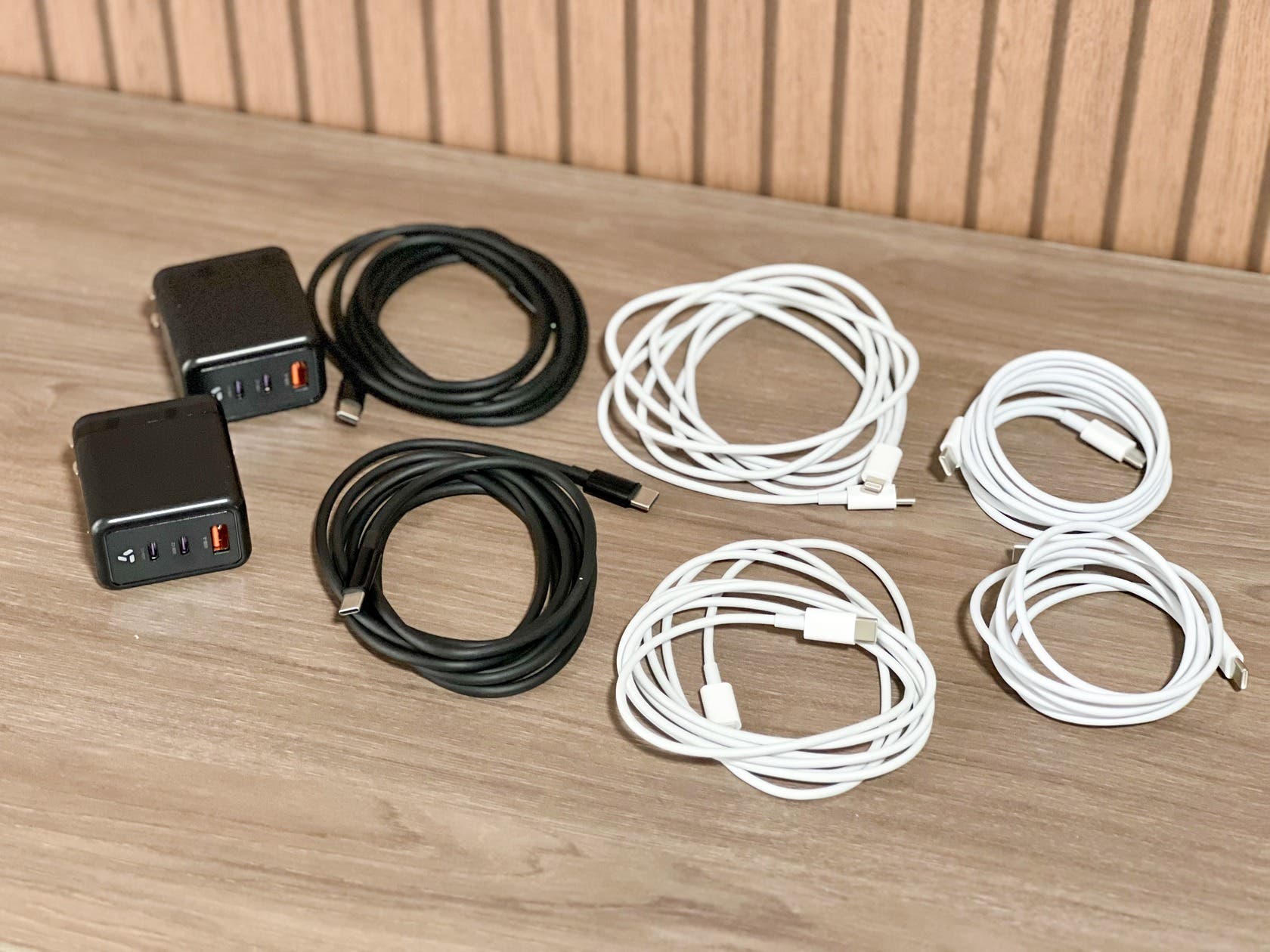 【三島駅4分！12名利用可！】綺麗な室内！WiFi・ホワイトボード全て無料！貸会議室ユニエル三島Cの写真14