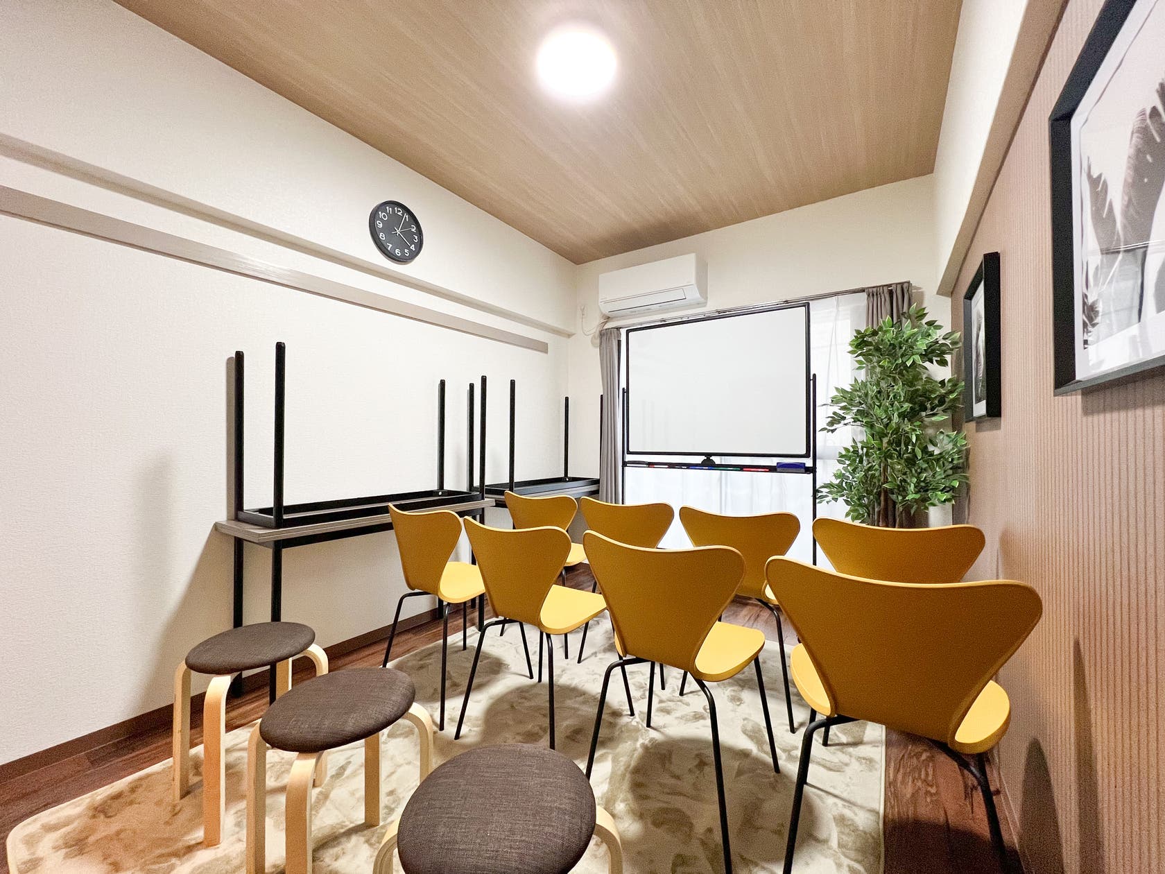 【三島駅4分！12名利用可！】綺麗な室内！WiFi・ホワイトボード全て無料！貸会議室ユニエル三島Cの写真22