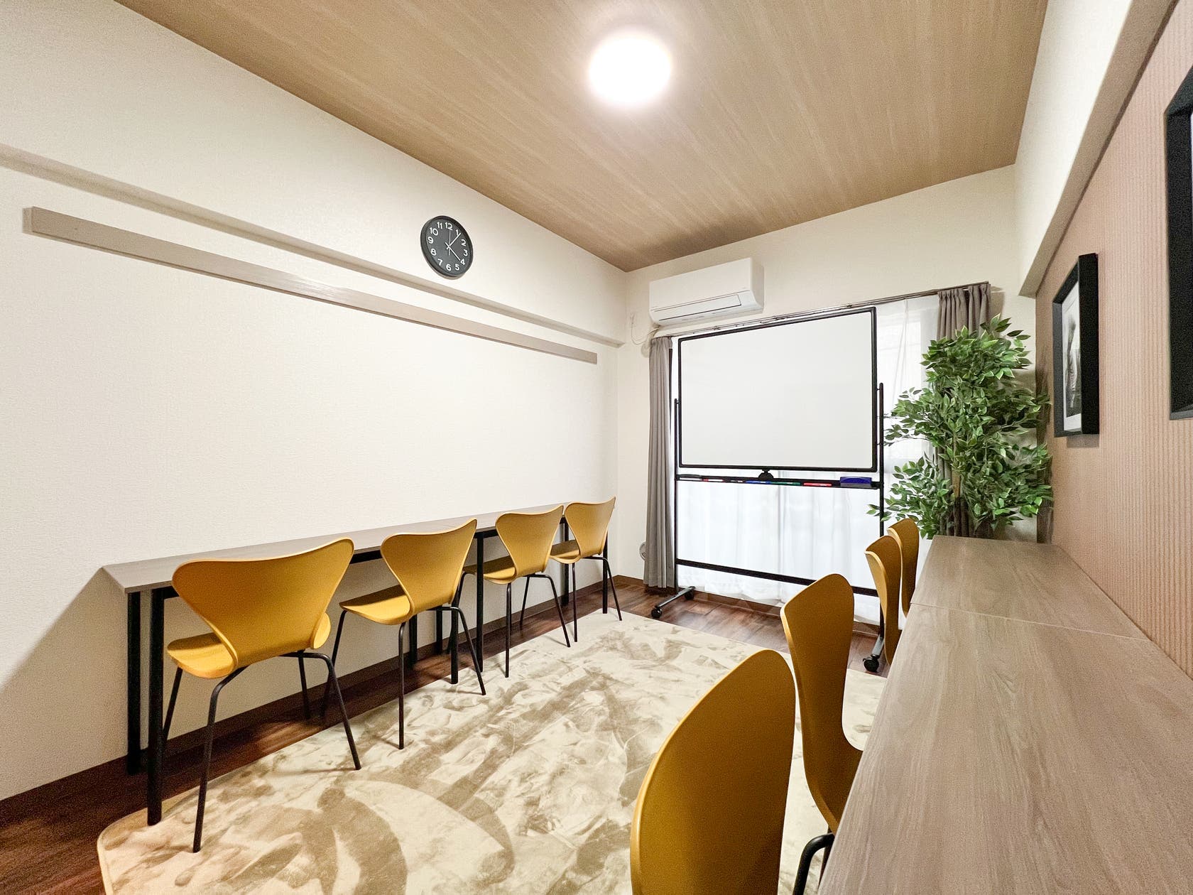 【三島駅4分！12名利用可！】綺麗な室内！WiFi・ホワイトボード全て無料！貸会議室ユニエル三島Cの写真24