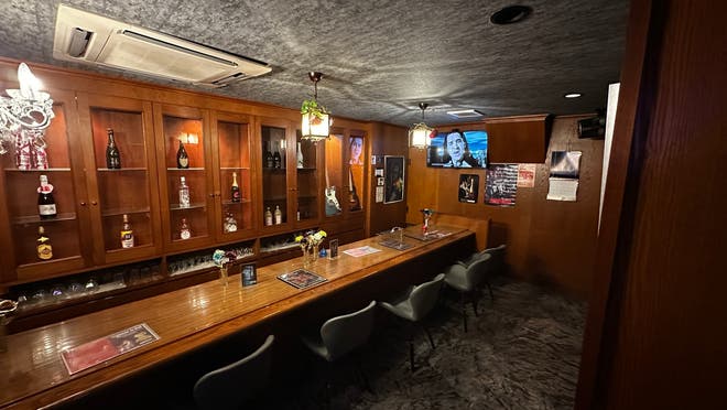 ROCKコンセプトのコンカフェバー。バンド機材を使ってのコスプレ撮影会、ライブやイベント、カラオケ、飲み会などの写真9