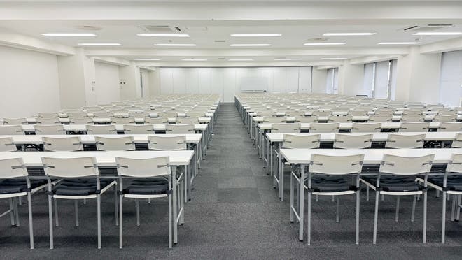 【五反田駅から徒歩3分】⭐️備品無料多数⭐️会議・研修・試験会場・セミナー等■3階ホール(3/4)の写真3