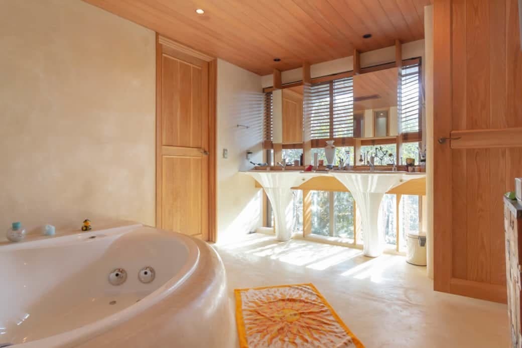 宝箱のようなユニークな一棟貸別荘／ハウススタジオの写真13