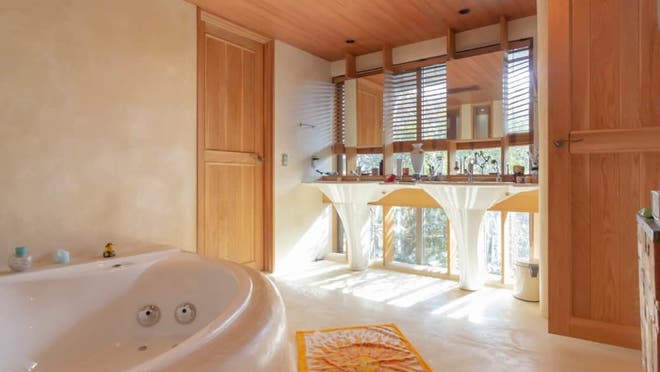 宝箱のようなユニークな一棟貸別荘/ハウススタジオの写真13