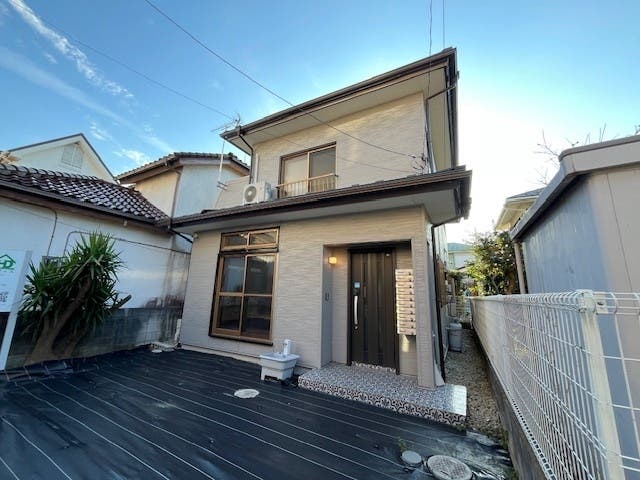 春日部駅からバス10分　バス下車徒歩５分　閑静な住宅街にある１軒屋タイプのスペースの写真2