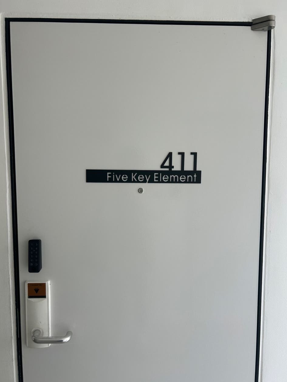 江坂駅、豊津駅徒歩10分！充実の設備で快適な空間を提供します！の写真11