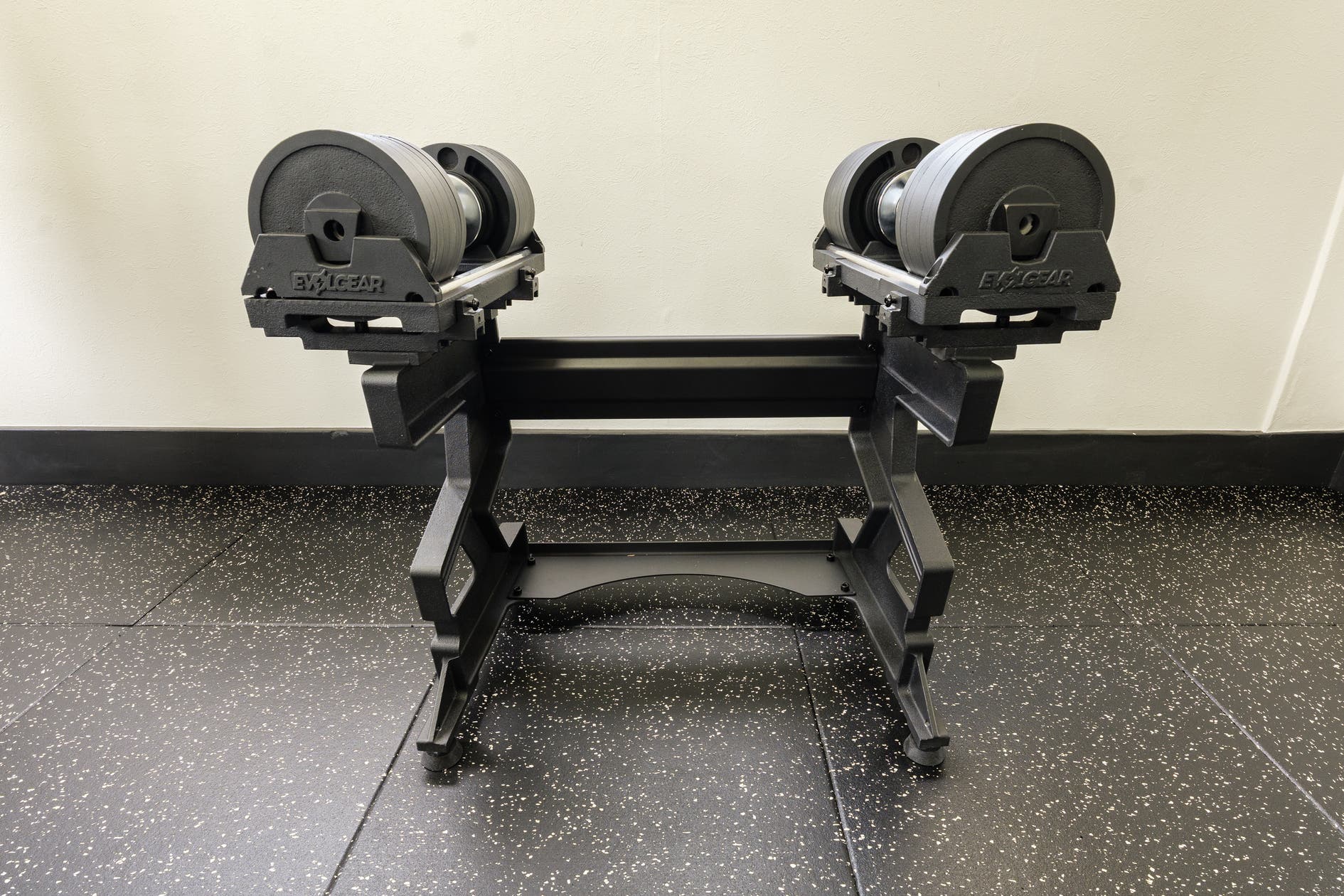 【新富町駅30秒/築地駅4分】1日1回スタッフ完全清掃のハイクオリティレンタルジムの写真9