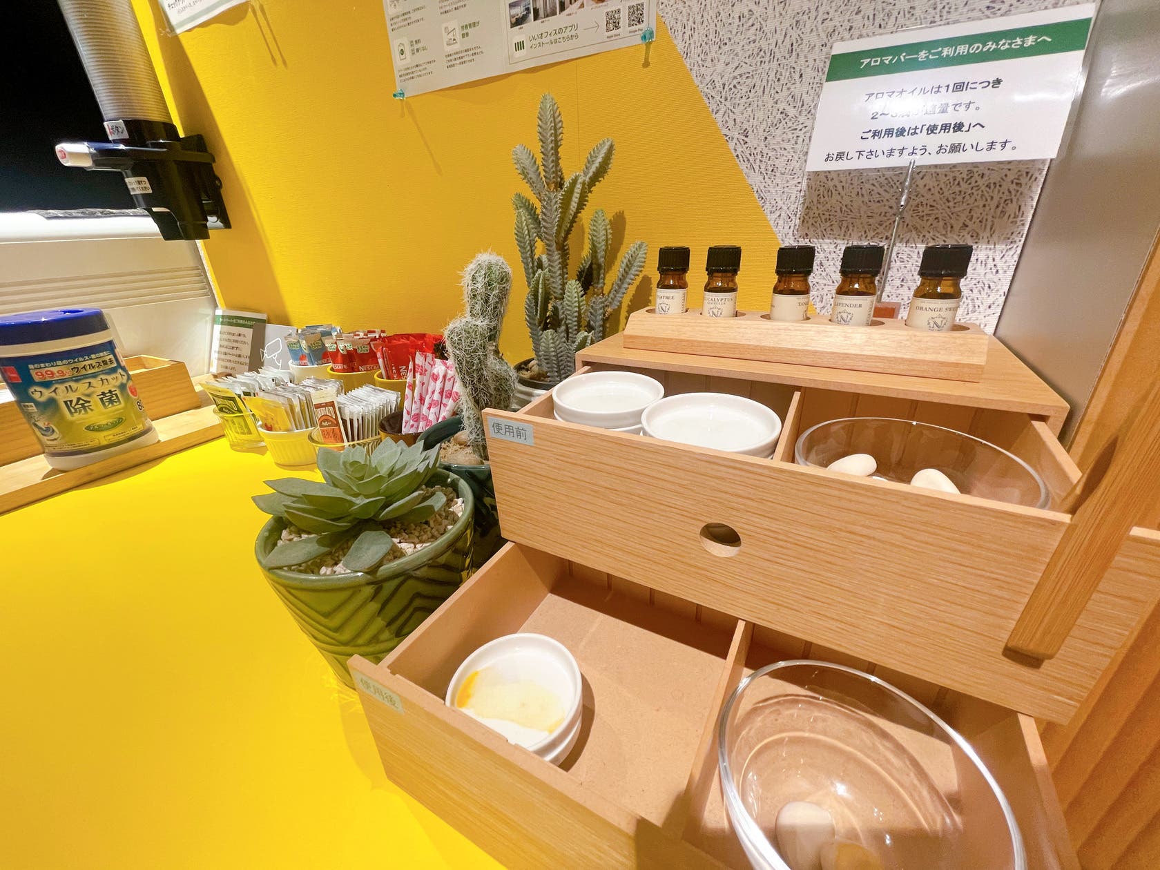 【津田沼駅から徒歩１分のコワーキングスペース／自習室】半個室（ブースNo６）の写真5