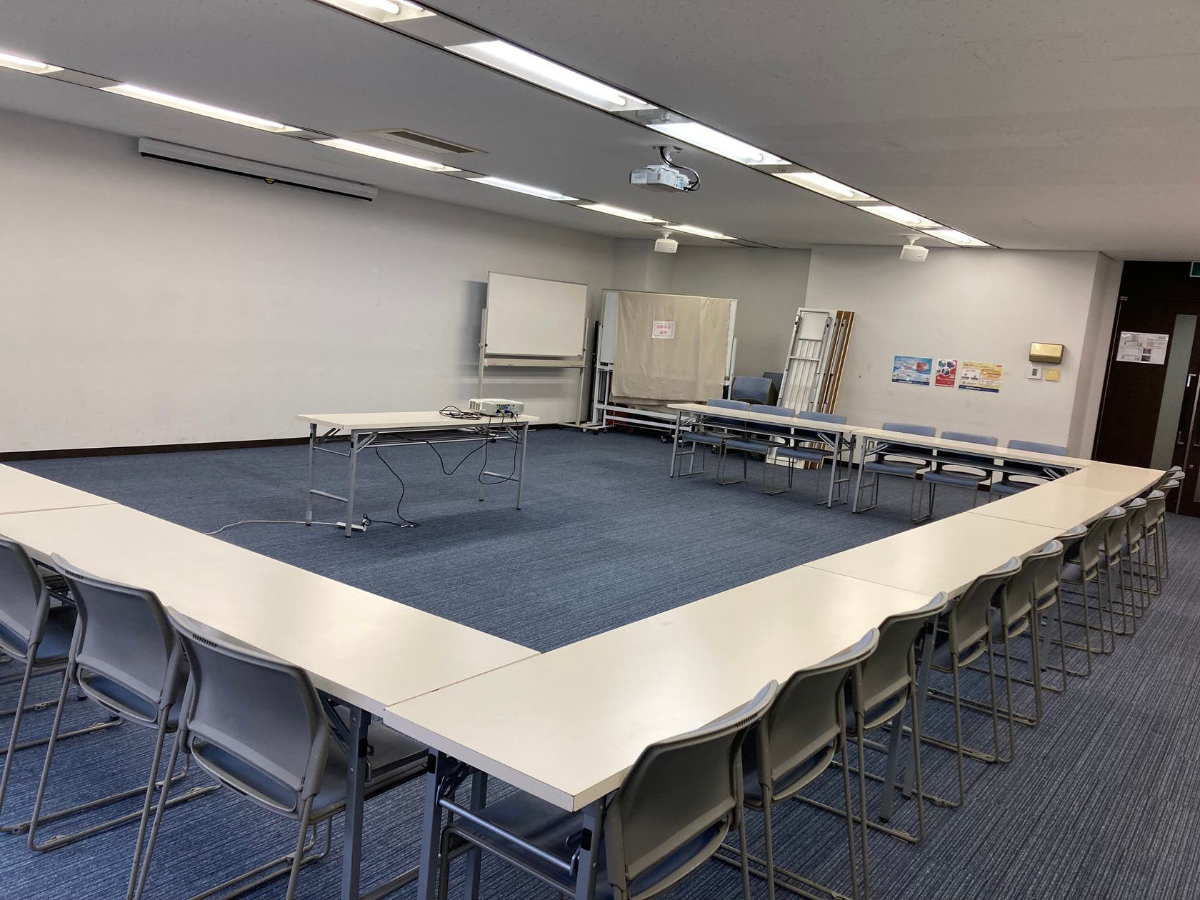 4F【本町駅から徒歩0分！】２０～７0名まで。無料備品も多数！の写真28