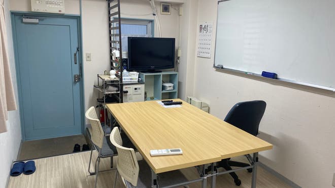 学園前駅から徒歩3分の貸し教室の写真1