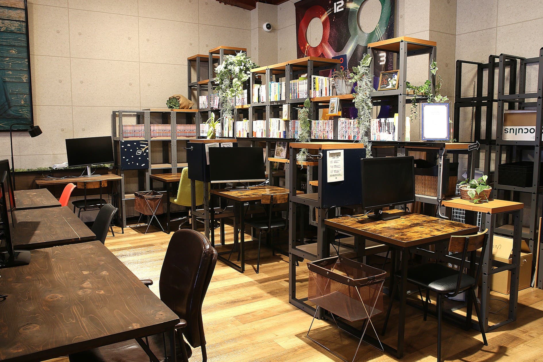 【相模原 by JUPITER】<コワーキング>開放的でリラックスできるオープンスペース!!　Wi-Fi｜電源｜リモート会議◎の写真5