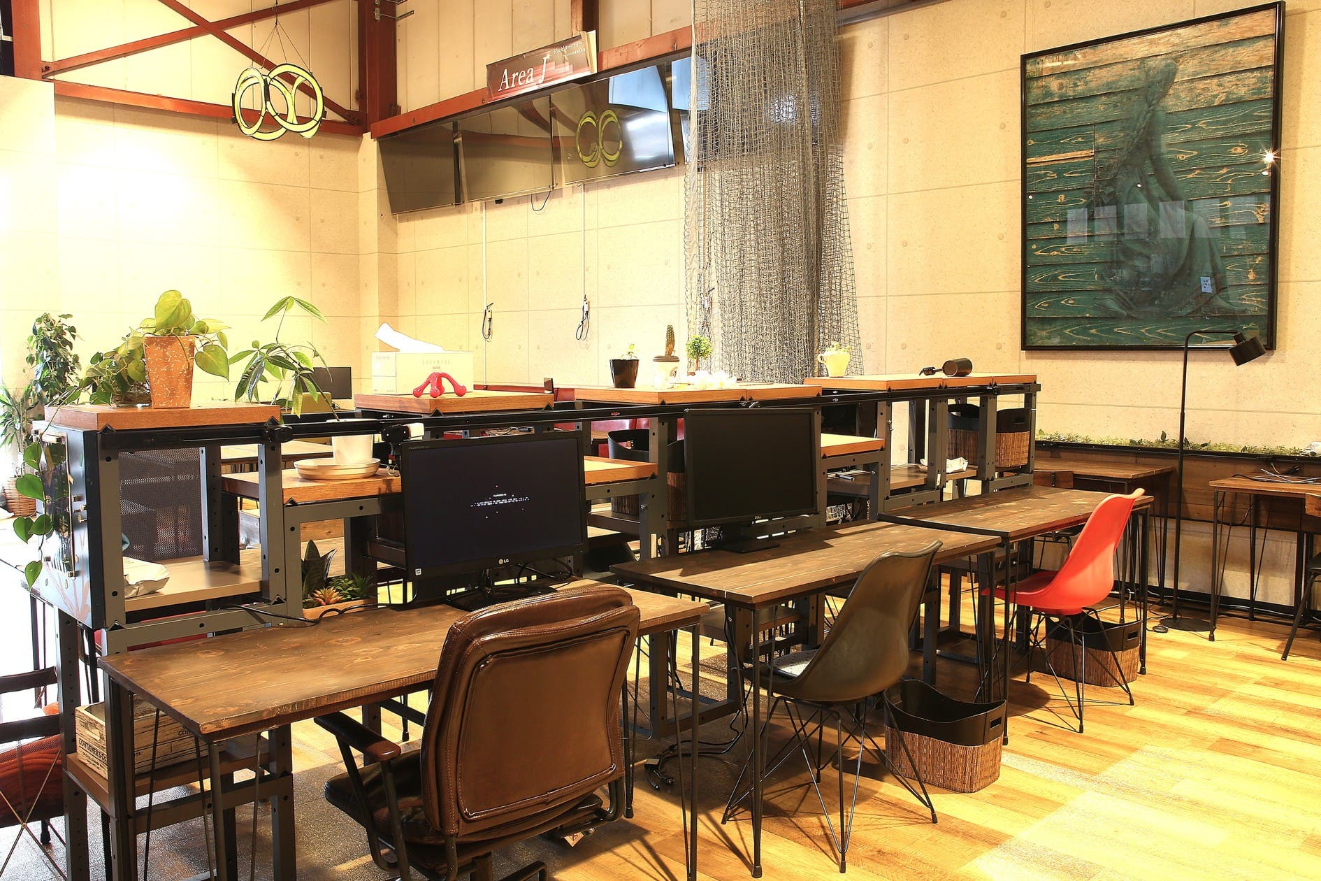 【相模原 by JUPITER】<コワーキング>開放的でリラックスできるオープンスペース!!　Wi-Fi｜電源｜リモート会議◎の写真6